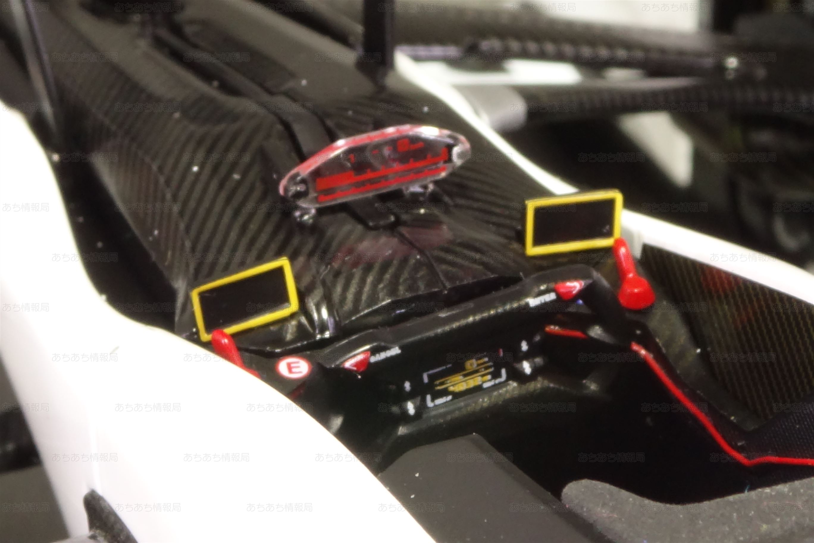 Red Bull X2010コックピット1